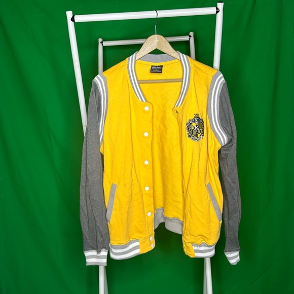 Warner Bros. | Jackets & Coats | Hufflepuff Letterman Jacket Authentic ...
